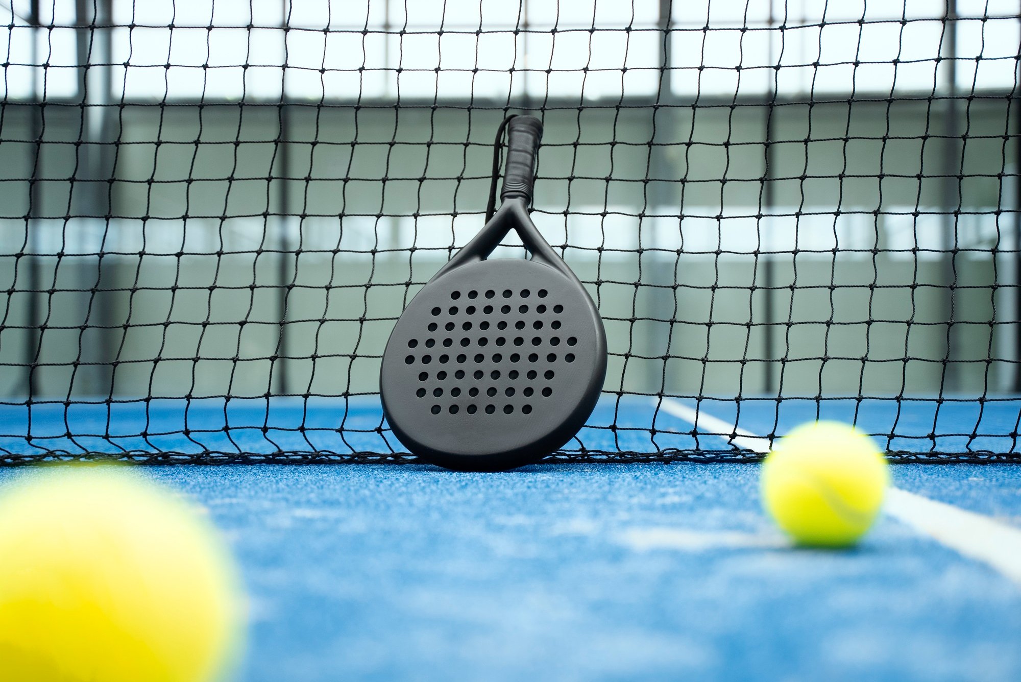 ¿Cuáles son las diferencias entre el padel y el tenis?